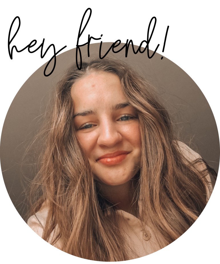 DIY Aesthetic Collage Wall | Photo Ideas & Tips For Hanging Your ...